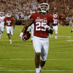 What Is A Flanker In Football - Thrill Peak